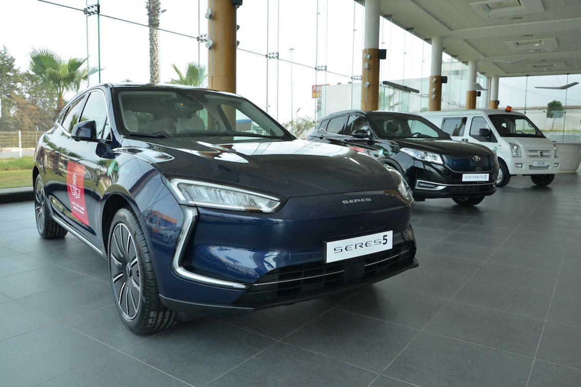 Auto Hall livre une flotte de 150 véhicules 100% électriques à Royal ...